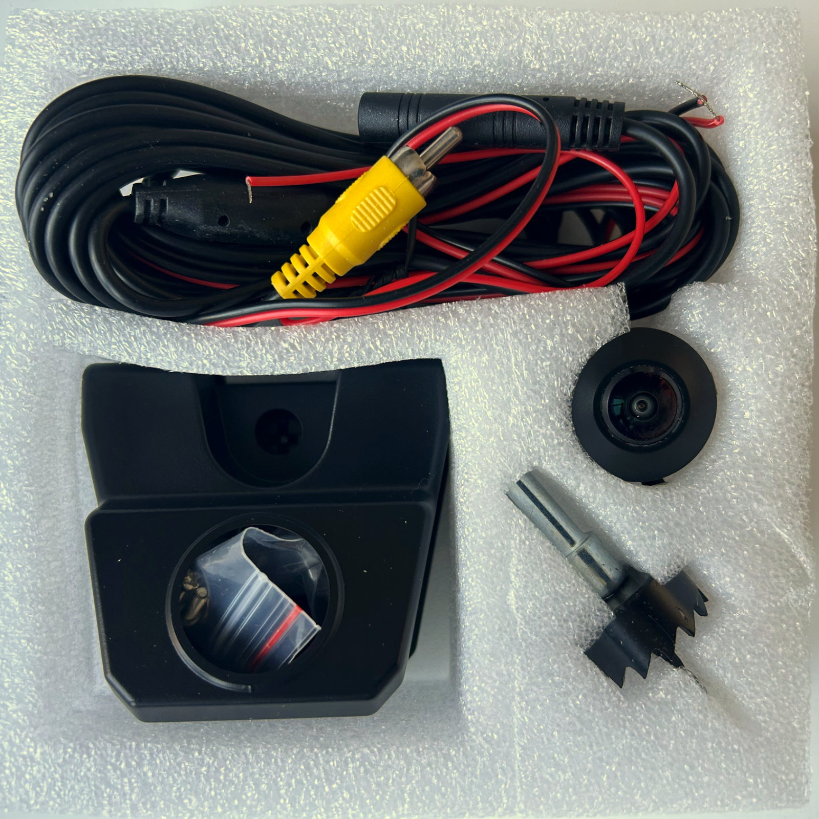 Stinger CAM-LR5 Land Rover Defender AHD and CVBS Rear Camera